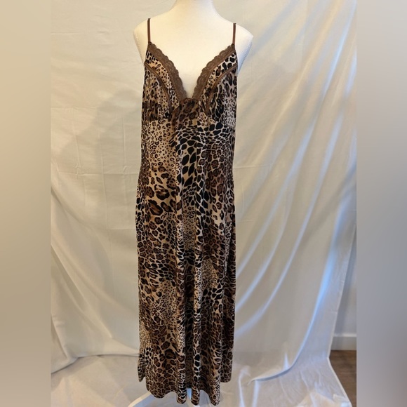 studio donatella | Intimates & Sleepwear | Vintage Studio Donatella ...